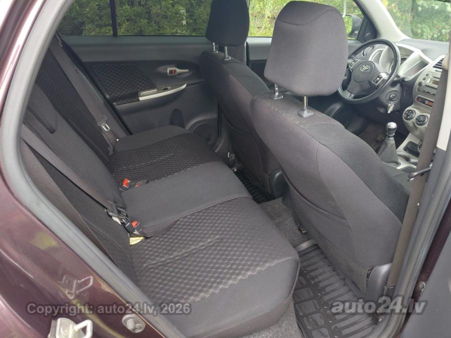 Toyota Urban Cruiser 2009 Rakvere, ar dzinēja tilpumu 1.40 L un nobraukumu 218 tūkst. km par 3800 €, foto 12 vietnē AUTOMOTO.COM.LV