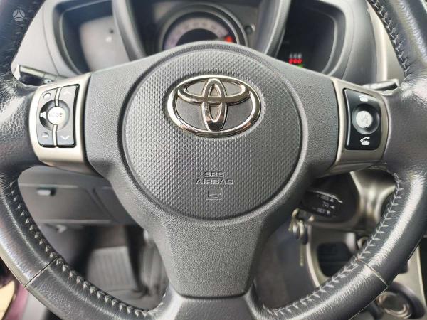 Toyota Urban Cruiser 2013 in Utena, with an engine capacity of 1.40 L and mileage of 144 thousand km for 5500 €, photo 9 on AUTOMOTO.COM.LV