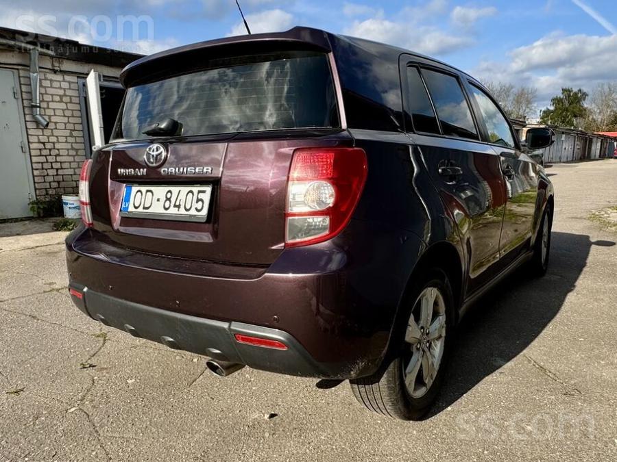 Violet Toyota Urban Cruiser 2010 in Riga, with an engine capacity of 1.30 L and mileage of 131 thousand km for 3700 €, photo 3 on AUTOMOTO.COM.LV