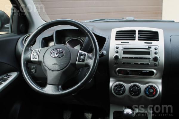 Toyota Urban Cruiser 2011 Ogre vietnē Violets Toyota Urban Cruiser 2011 Ogre, ar dzinēja tilpumu 1.40 L un nobraukumu 0 tūkst. km par 3590 €, foto 9 vietnē AUTOMOTO.COM.LV