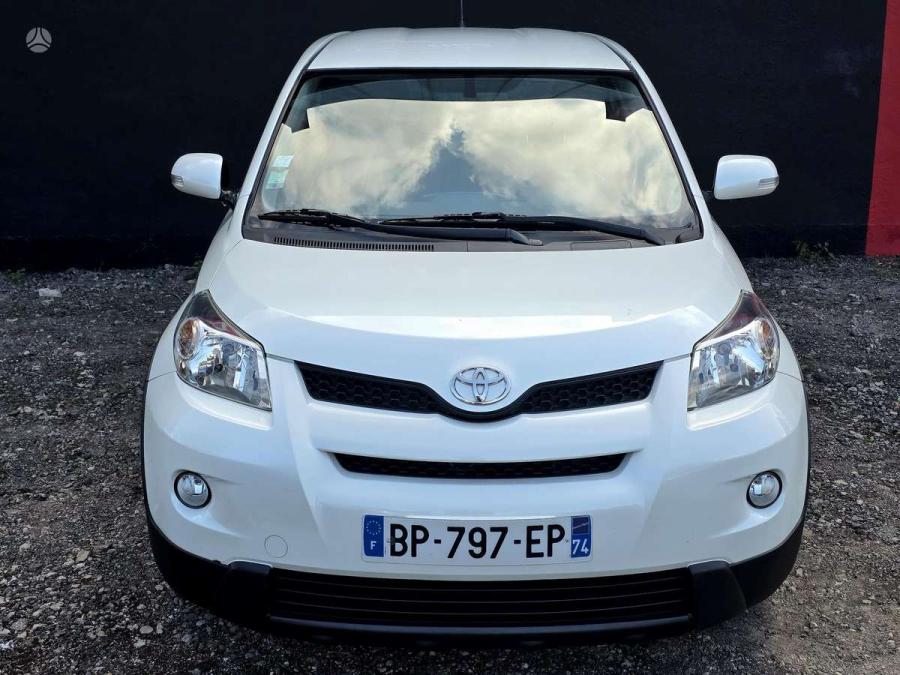 Balts Toyota Urban Cruiser 2011 Šauļi, ar dzinēja tilpumu 1.36 L un nobraukumu 189 tūkst. km par 4400 €, foto 3 vietnē AUTOMOTO.COM.LV