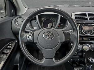 Balts Toyota Urban Cruiser 2011 Šauļi, ar dzinēja tilpumu 1.36 L un nobraukumu 189 tūkst. km par 4400 €, foto 25 vietnē AUTOMOTO.COM.LV