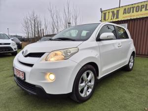 White Toyota Urban Cruiser 2011 in Riga, with an engine capacity of 1.40 L and mileage of 219 thousand km for 5300 €, photo  on AUTOMOTO.COM.LV