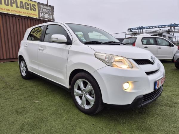 Balts Toyota Urban Cruiser 2011 Rīga, ar dzinēja tilpumu 1.40 L un nobraukumu 219 tūkst. km par 5300 €, foto 3 vietnē AUTOMOTO.COM.LV