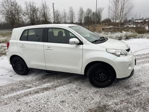 Balts Toyota Urban Cruiser 2012 Ogre, ar dzinēja tilpumu 1.30 L un nobraukumu 194 tūkst. km par 4950 €, foto 2 vietnē AUTOMOTO.COM.LV