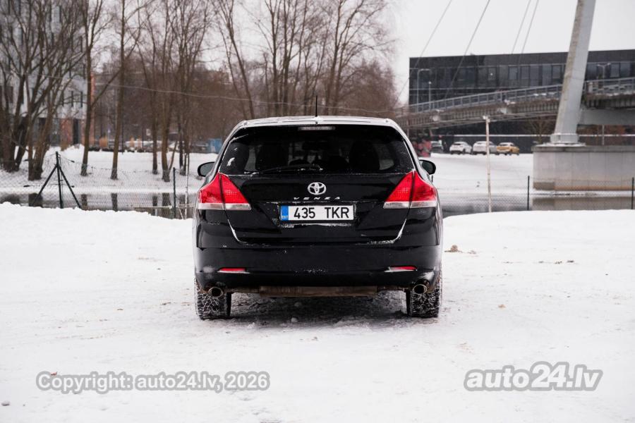 Melns Toyota Venza 2009 Tallina, ar dzinēja tilpumu 3.50 L un nobraukumu 241 tūkst. km par 8500 €, foto 8 vietnē AUTOMOTO.COM.LV