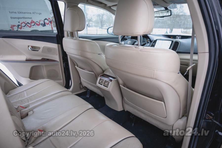 Melns Toyota Venza 2009 Tallina, ar dzinēja tilpumu 3.50 L un nobraukumu 241 tūkst. km par 8500 €, foto 20 vietnē AUTOMOTO.COM.LV