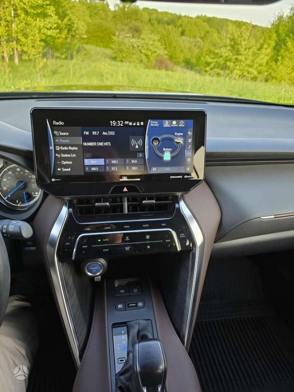 Zils Toyota Venza 2021 Trakai, ar dzinēja tilpumu 2.49 L un nobraukumu 75 tūkst. km par 33900 €, foto 8 vietnē AUTOMOTO.COM.LV