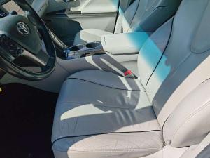 White Toyota Venza 2014 in Siauliai, with an engine capacity of 3.46 L and mileage of 146 thousand km for 12500 €, photo 11 on AUTOMOTO.COM.LV
