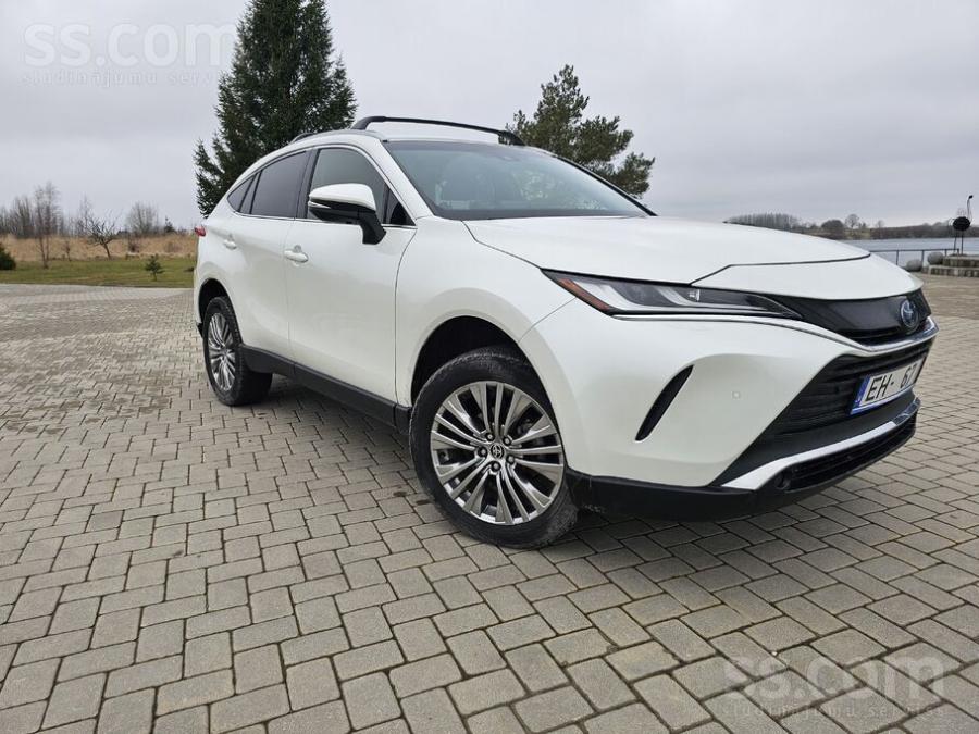 Balts Toyota Venza 2022 Saldus, ar dzinēja tilpumu 2.50 L un nobraukumu 91 tūkst. km par 27000 €, foto 1 vietnē AUTOMOTO.COM.LV