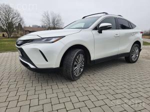 Balts Toyota Venza 2022 Saldus, ar dzinēja tilpumu 2.50 L un nobraukumu 91 tūkst. km par 27000 €, foto 3 vietnē AUTOMOTO.COM.LV