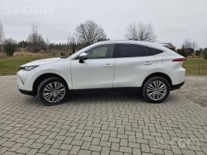 Balts Toyota Venza 2022 Saldus, ar dzinēja tilpumu 2.50 L un nobraukumu 91 tūkst. km par 27000 €, foto 5 vietnē AUTOMOTO.COM.LV