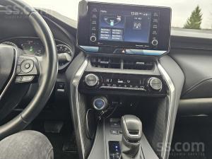 Balts Toyota Venza 2022 Saldus, ar dzinēja tilpumu 2.50 L un nobraukumu 91 tūkst. km par 27000 €, foto 11 vietnē AUTOMOTO.COM.LV