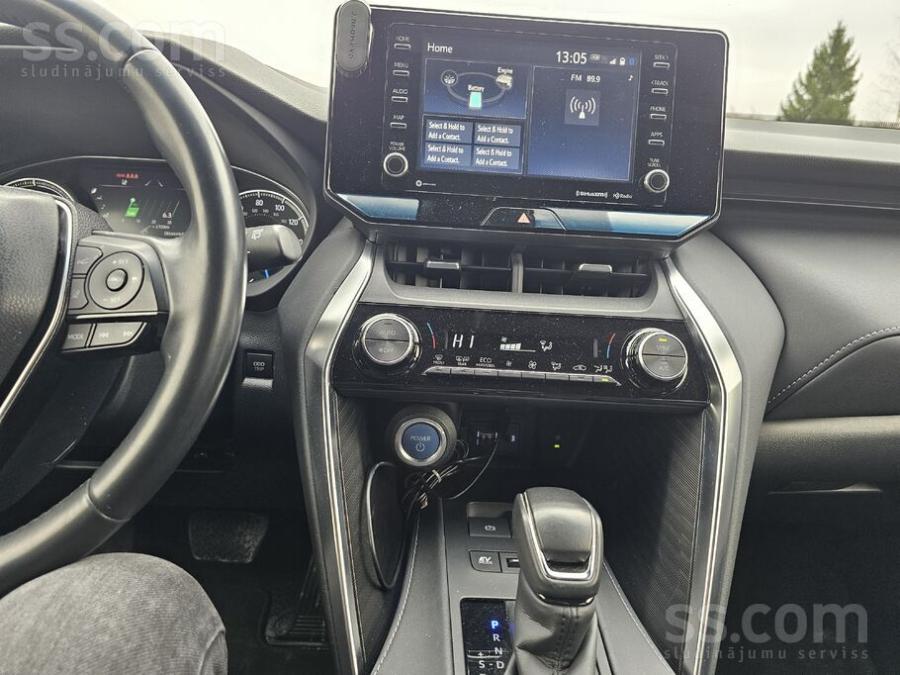 Balts Toyota Venza 2022 Saldus, ar dzinēja tilpumu 2.50 L un nobraukumu 91 tūkst. km par 27000 €, foto 11 vietnē AUTOMOTO.COM.LV