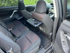 Melns Toyota Verso 2010 Viļņa, ar dzinēja tilpumu 2.20 L un nobraukumu 246 tūkst. km par 3499 €, foto 18 vietnē AUTOMOTO.COM.LV