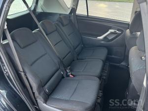 Melns Toyota Verso 2012 Valmiera, ar dzinēja tilpumu 2.00 L un nobraukumu 244 tūkst. km par 4100 €, foto 12 vietnē AUTOMOTO.COM.LV