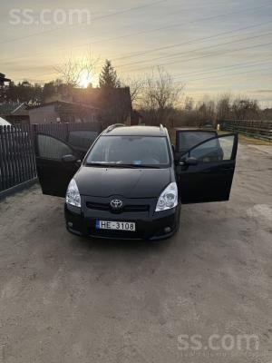 Black Toyota Verso 2008 in Jelgava, with an engine capacity of 2.20 L and mileage of 374 thousand km for 1500 €, photo  on AUTOMOTO.COM.LV