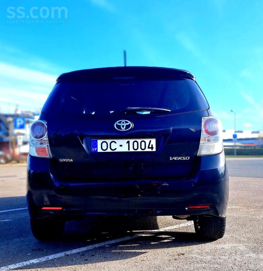 Black Toyota Verso 2009 in Jelgava, with an engine capacity of 2.20 L and mileage of 0 thousand km for 4750 €, photo 33 on AUTOMOTO.COM.LV