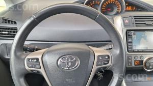 Black Toyota Verso 2009 in Ogre, with an engine capacity of 2.00 L and mileage of 249 thousand km for 2900 €, photo 12 on AUTOMOTO.COM.LV