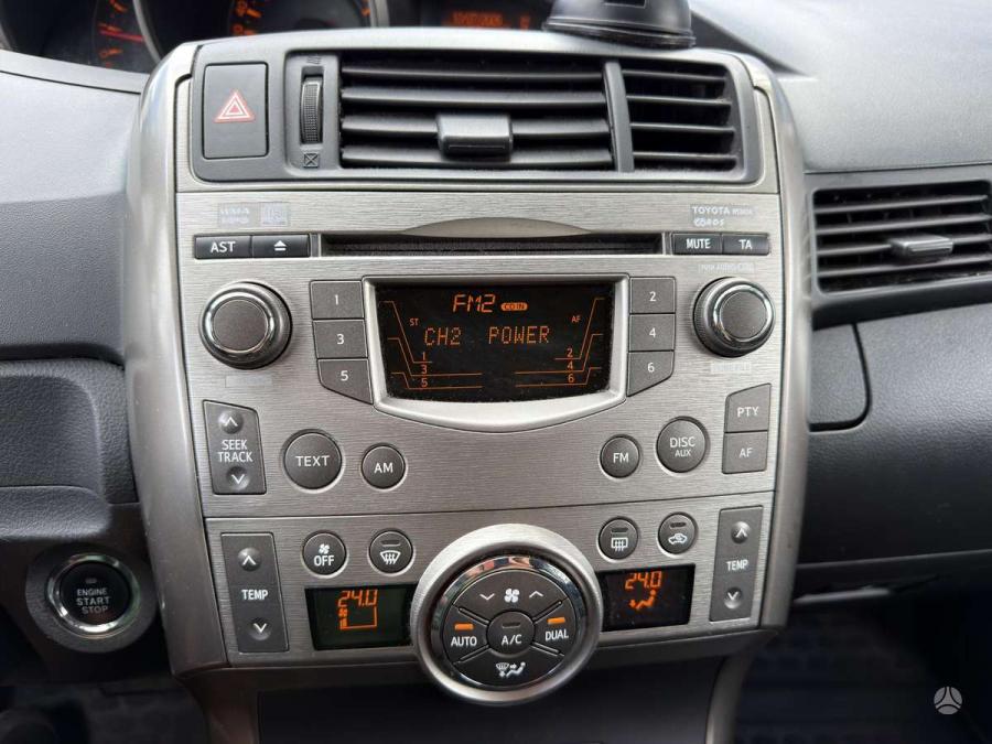 Black Toyota Verso 2009 in Panevezys, with an engine capacity of 2.23 L and mileage of 346 thousand km for 3150 €, photo 27 on AUTOMOTO.COM.LV
