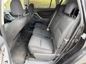 Black Toyota Verso 2009 in Panevezys, with an engine capacity of 2.23 L and mileage of 346 thousand km for 3150 €, photo 33 on AUTOMOTO.COM.LV