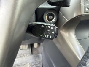 Black Toyota Verso 2009 in Panevezys, with an engine capacity of 2.20 L and mileage of 346 thousand km for 3150 €, photo 25 on AUTOMOTO.COM.LV