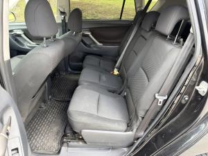 Black Toyota Verso 2009 in Panevezys, with an engine capacity of 2.20 L and mileage of 346 thousand km for 3150 €, photo 32 on AUTOMOTO.COM.LV