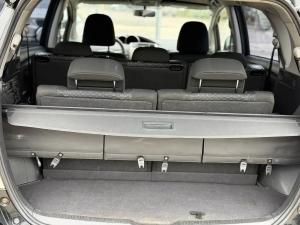Melns Toyota Verso 2010 Rīga, ar dzinēja tilpumu 2.20 L un nobraukumu 230 tūkst. km par 4650 €, foto 15 vietnē AUTOMOTO.COM.LV