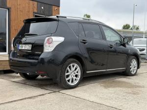 Melns Toyota Verso 2010 Rīga, ar dzinēja tilpumu 2.20 L un nobraukumu 230 tūkst. km par 4650 €, foto 17 vietnē AUTOMOTO.COM.LV