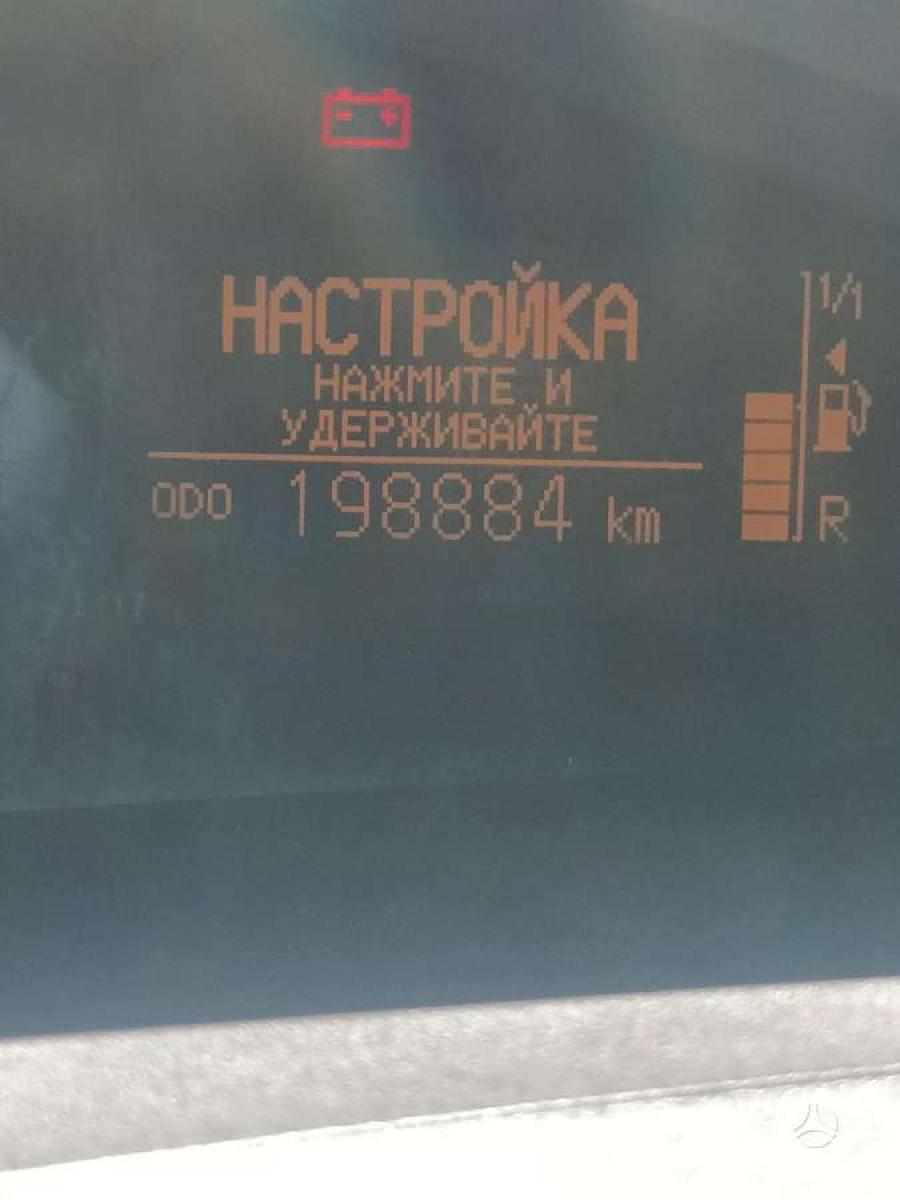 Черный Тойота Версо 2010 в Каунас, объемом двигателя 2.00 л и пробегом 199 тыс. км за 3350 €, фото 9 на AUTOMOTO.COM.LV