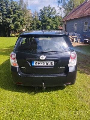 Melns Toyota Verso 2011 Ludza, ar dzinēja tilpumu 2.00 L un nobraukumu 266 tūkst. km par 3500 €, foto 6 vietnē AUTOMOTO.COM.LV