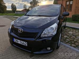 Melns Toyota Verso 2011 Daugavpils, ar dzinēja tilpumu 2.20 L un nobraukumu 265 tūkst. km par 4790 €, foto 4 vietnē AUTOMOTO.COM.LV