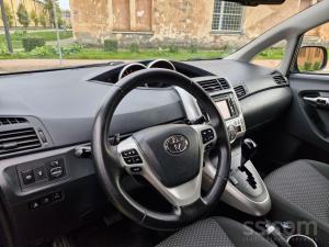 Melns Toyota Verso 2011 Daugavpils, ar dzinēja tilpumu 2.20 L un nobraukumu 265 tūkst. km par 4790 €, foto 11 vietnē AUTOMOTO.COM.LV