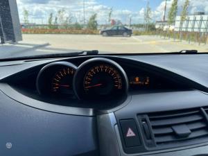 Black Toyota Verso 2011 in Vilnius, with an engine capacity of 1.60 L and mileage of 242 thousand km for 5499 €, photo 16 on AUTOMOTO.COM.LV