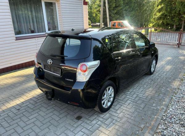 Melns Toyota Verso 2011 Vilkaviškis, ar dzinēja tilpumu 1.80 L un nobraukumu 184 tūkst. km par 5700 €, foto 6 vietnē AUTOMOTO.COM.LV
