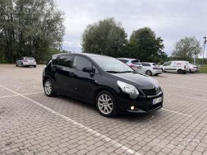 Melns Toyota Verso 2012 Rīga, ar dzinēja tilpumu 2.00 L un nobraukumu 255 tūkst. km par 5900 €, foto 3 vietnē AUTOMOTO.COM.LV