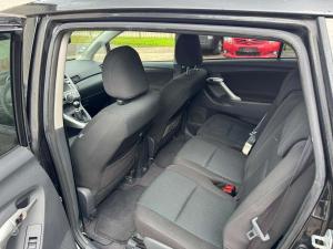 Melns Toyota Verso 2012 Jurbarkas, ar dzinēja tilpumu 2.00 L un nobraukumu 231 tūkst. km par 4950 €, foto 12 vietnē AUTOMOTO.COM.LV