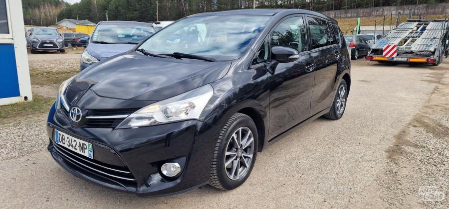 Melns Toyota Verso 2013 Viļņa, ar dzinēja tilpumu 2.00 L un nobraukumu 205 tūkst. km par 6370 €, foto 1 vietnē AUTOMOTO.COM.LV
