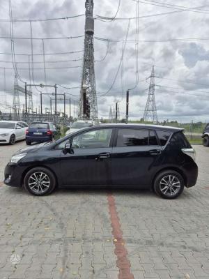 Melns Toyota Verso 2013 Šauļi, ar dzinēja tilpumu 2.00 L un nobraukumu 245 tūkst. km par 5950 €, foto 5 vietnē AUTOMOTO.COM.LV