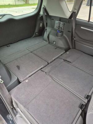 Melns Toyota Verso 2013 Šauļi, ar dzinēja tilpumu 2.00 L un nobraukumu 245 tūkst. km par 5950 €, foto 18 vietnē AUTOMOTO.COM.LV
