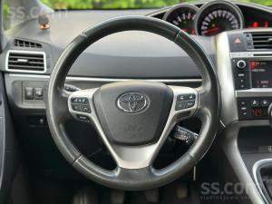 Melns Toyota Verso 2014 Rīga, ar dzinēja tilpumu 1.60 L un nobraukumu 204 tūkst. km par 6250 €, foto 14 vietnē AUTOMOTO.COM.LV