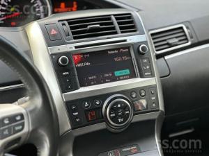Melns Toyota Verso 2014 Rīga, ar dzinēja tilpumu 1.60 L un nobraukumu 204 tūkst. km par 6250 €, foto 17 vietnē AUTOMOTO.COM.LV