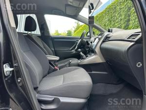 Melns Toyota Verso 2014 Rīga, ar dzinēja tilpumu 1.60 L un nobraukumu 204 tūkst. km par 6250 €, foto 20 vietnē AUTOMOTO.COM.LV