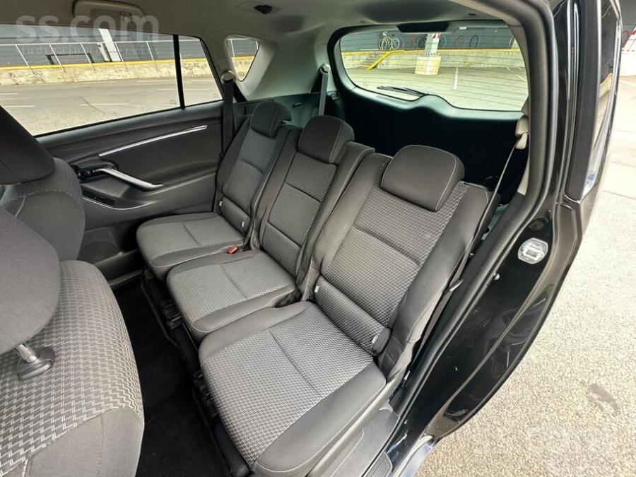 Melns Toyota Verso 2014 Rīga, ar dzinēja tilpumu 1.60 L un nobraukumu 204 tūkst. km par 6250 €, foto 25 vietnē AUTOMOTO.COM.LV