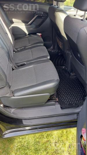 Melns Toyota Verso 2014 Rīga, ar dzinēja tilpumu 2.00 L un nobraukumu 272 tūkst. km par 5300 €, foto 9 vietnē AUTOMOTO.COM.LV
