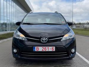 Black Toyota Verso 2014 in Rezekne, with an engine capacity of 1.60 L and mileage of 212 thousand km for 5990 €, photo  on AUTOMOTO.COM.LV