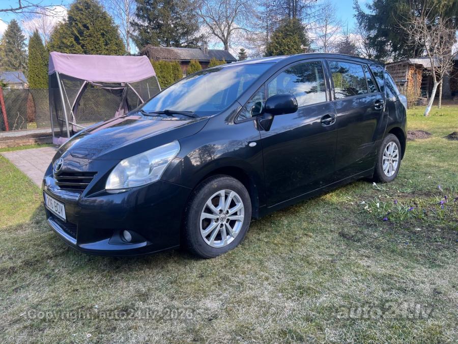 Melns Toyota Verso 2011 Tallina, ar dzinēja tilpumu 1.60 L un nobraukumu 187 tūkst. km par 6499 €, foto 1 vietnē AUTOMOTO.COM.LV