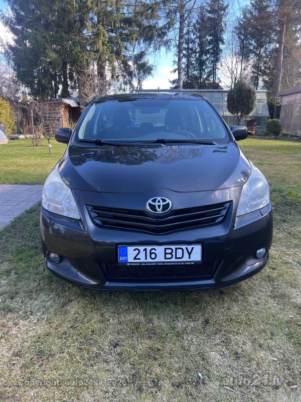 Melns Toyota Verso 2011 Tallina, ar dzinēja tilpumu 1.60 L un nobraukumu 187 tūkst. km par 6499 €, foto 2 vietnē AUTOMOTO.COM.LV