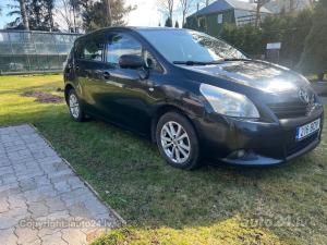Melns Toyota Verso 2011 Tallina, ar dzinēja tilpumu 1.60 L un nobraukumu 187 tūkst. km par 6499 €, foto 4 vietnē AUTOMOTO.COM.LV
