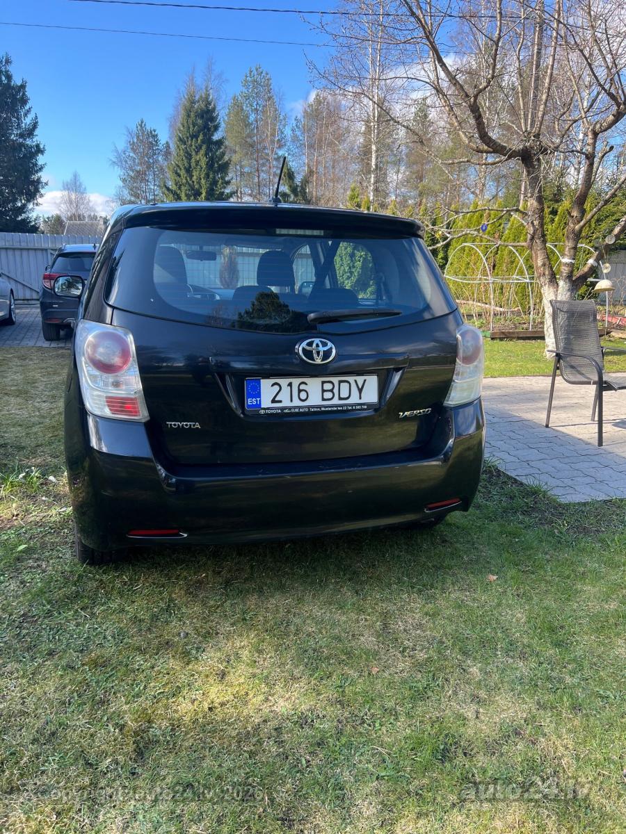 Melns Toyota Verso 2011 Tallina, ar dzinēja tilpumu 1.60 L un nobraukumu 187 tūkst. km par 6499 €, foto 7 vietnē AUTOMOTO.COM.LV
